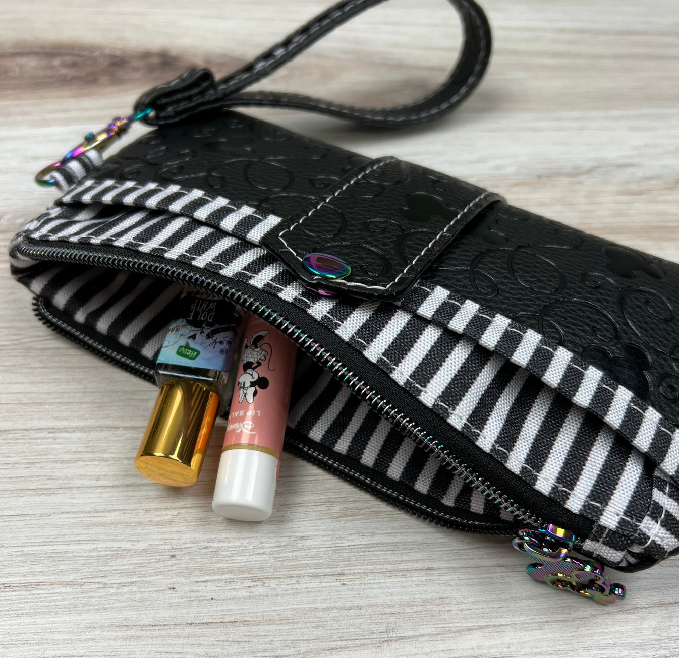 Madison Wristlet PDF Pattern – Stitches By Christy