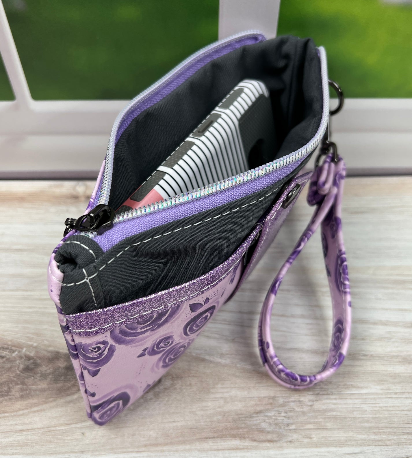 Madison Wristlet PDF Pattern – Stitches By Christy